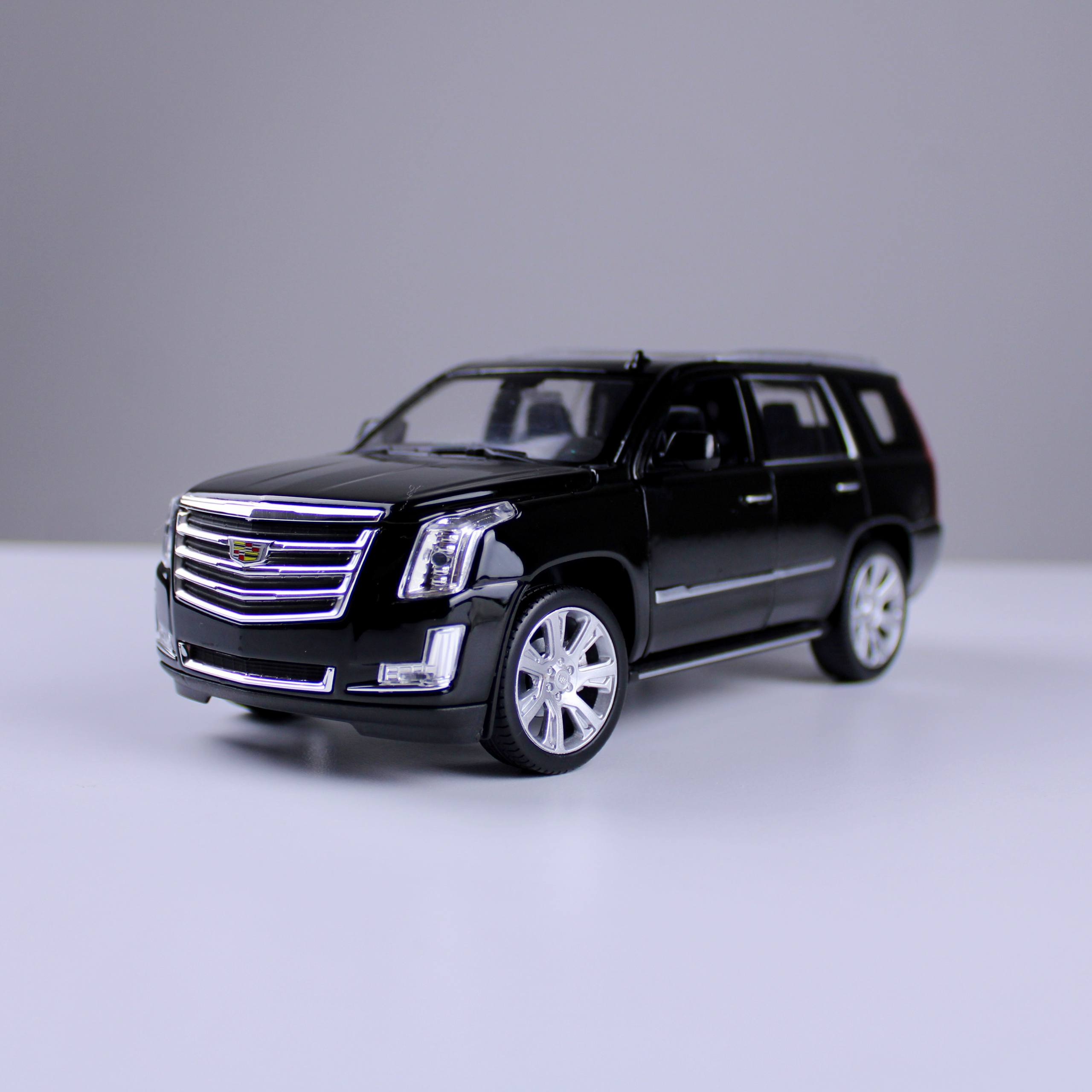 Cadillac Escalade Die-Cast Model – Welly NEX Models – AS Toys Shop